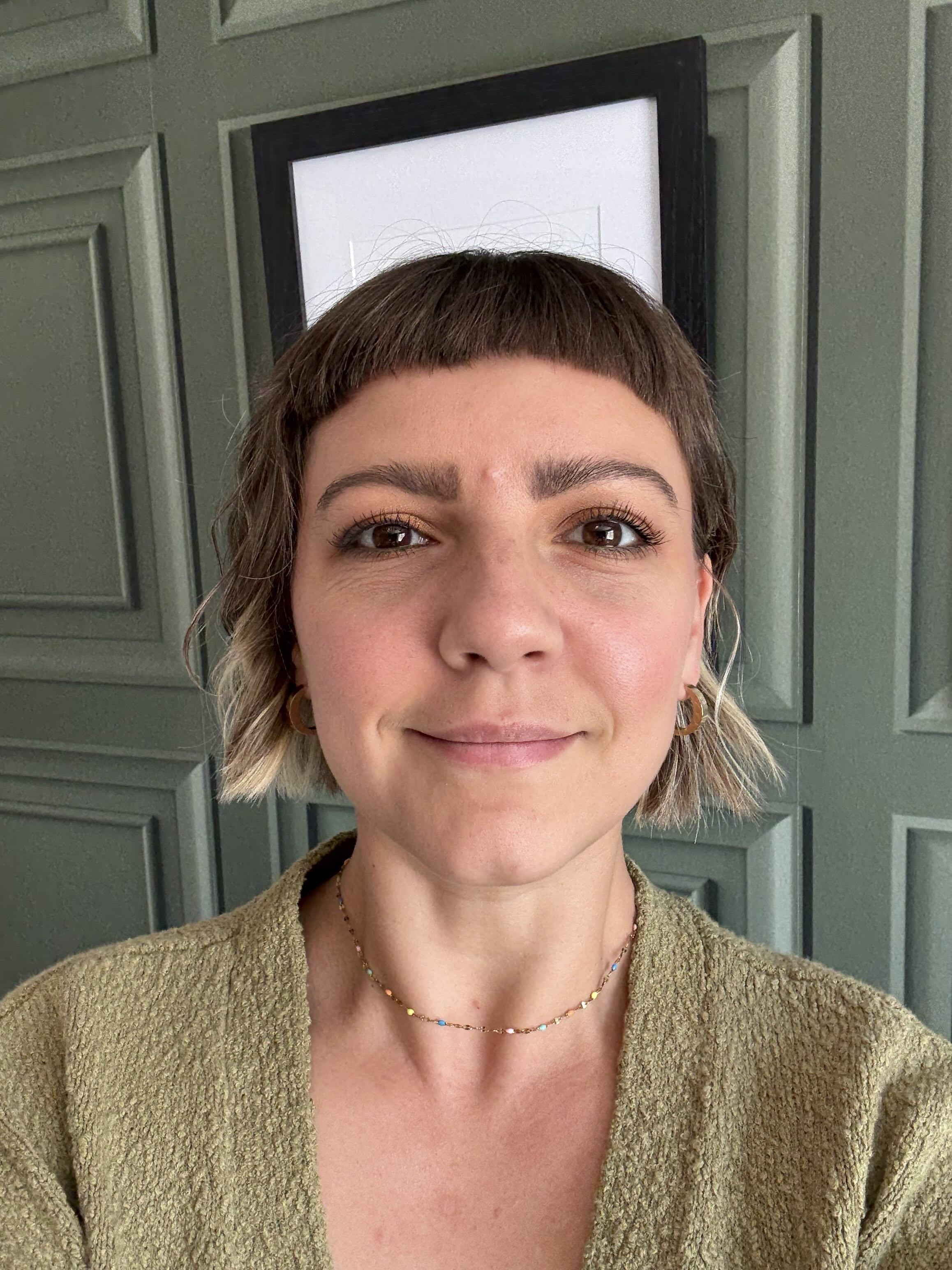 Dr Laura Dominique